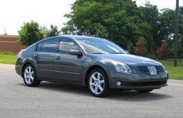 2004 Nissan Maxima Tire Size