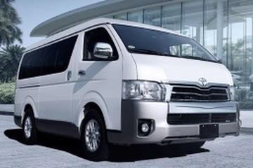 Toyota Ventury H200 [2004 .. 2019] - Wheel & Tire Sizes, PCD, Offset ...