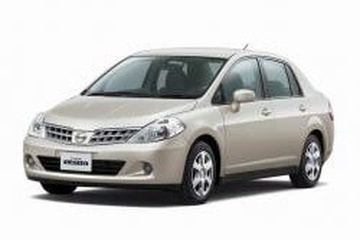 Nissan Tiida Latio - Especificaciones de llantas, neumáticos, PCD, desplazamientos para cada año ...