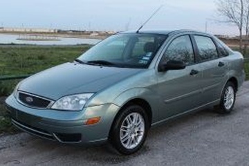 2004 Ford Focus Tire Size