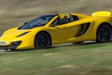 McLaren Mp4-12C - Specs of rims, tires, PCD, offset for each year and ...